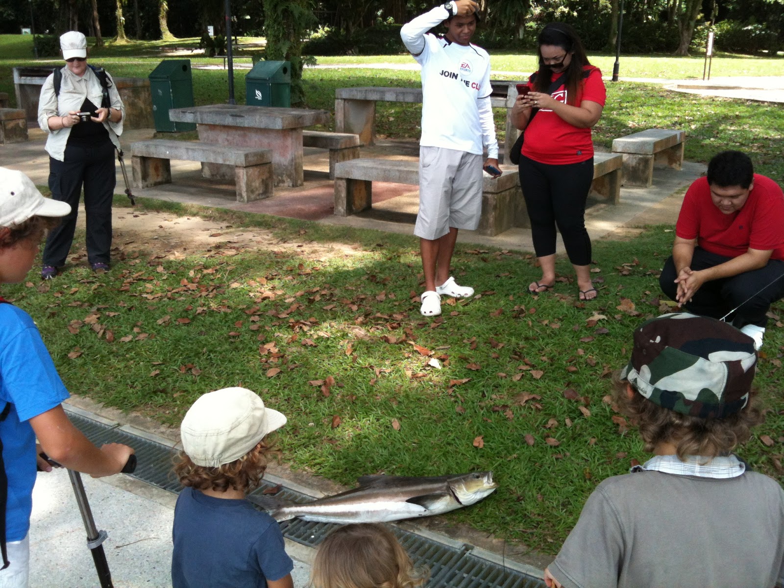 Singapore Man of Leisure: Big fish caught at Labrador Park