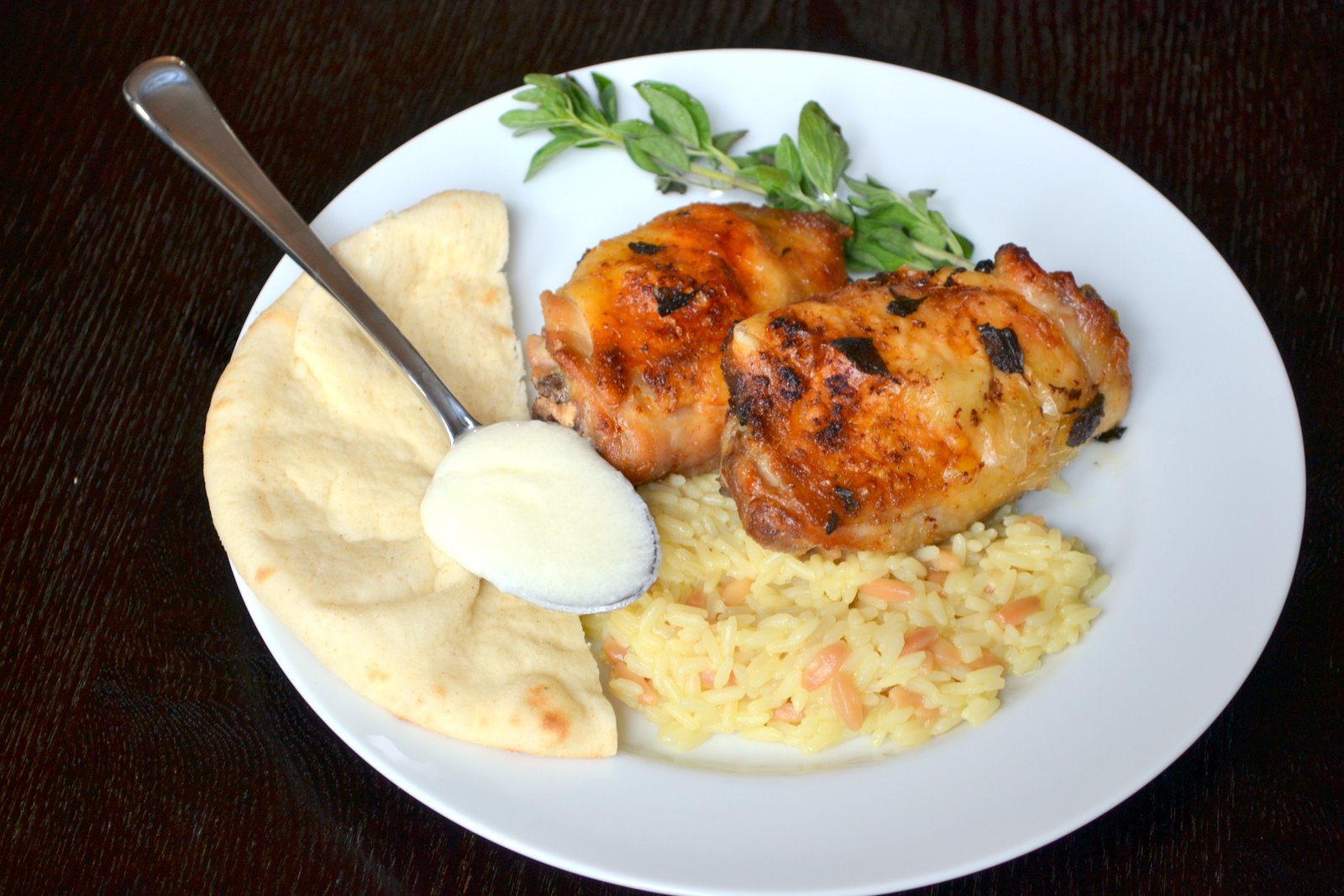 Hardly Housewives: Crispy Greek Chicken with Garlic Sauce