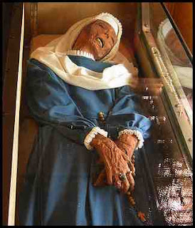 Santos Intactos e Incorruptos: Santa Virgínia Centurione Bracelli