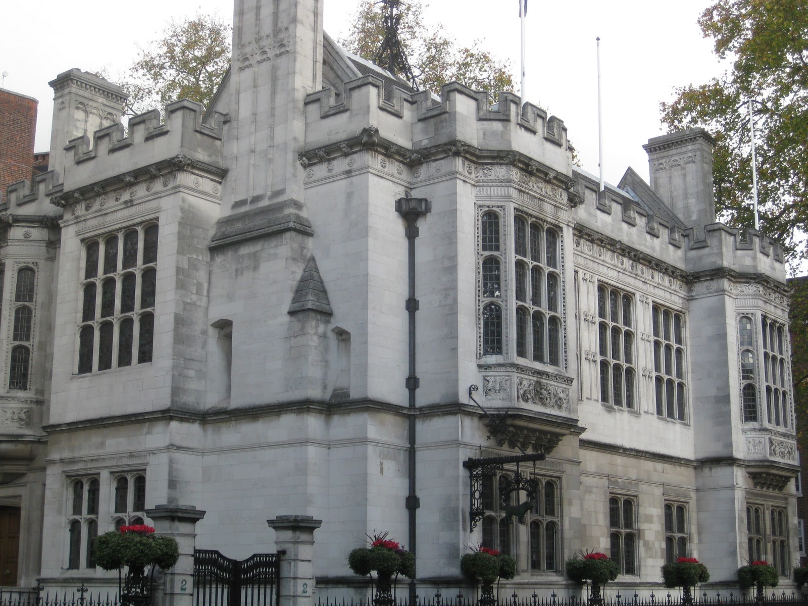 Ham Life: William Morris at Two Temple Place