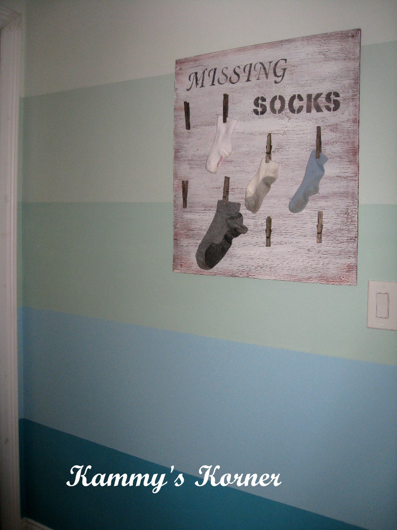 Kammy's Korner: Ombre Wall and the Highly Anticipated "Sock Board"