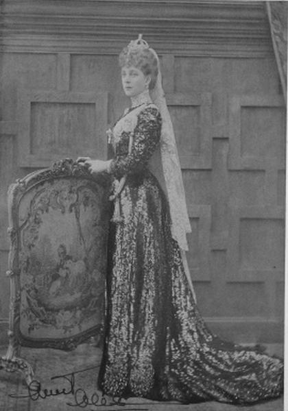 Los Grandes Fotografos: Alice Hughes (1857–1939)