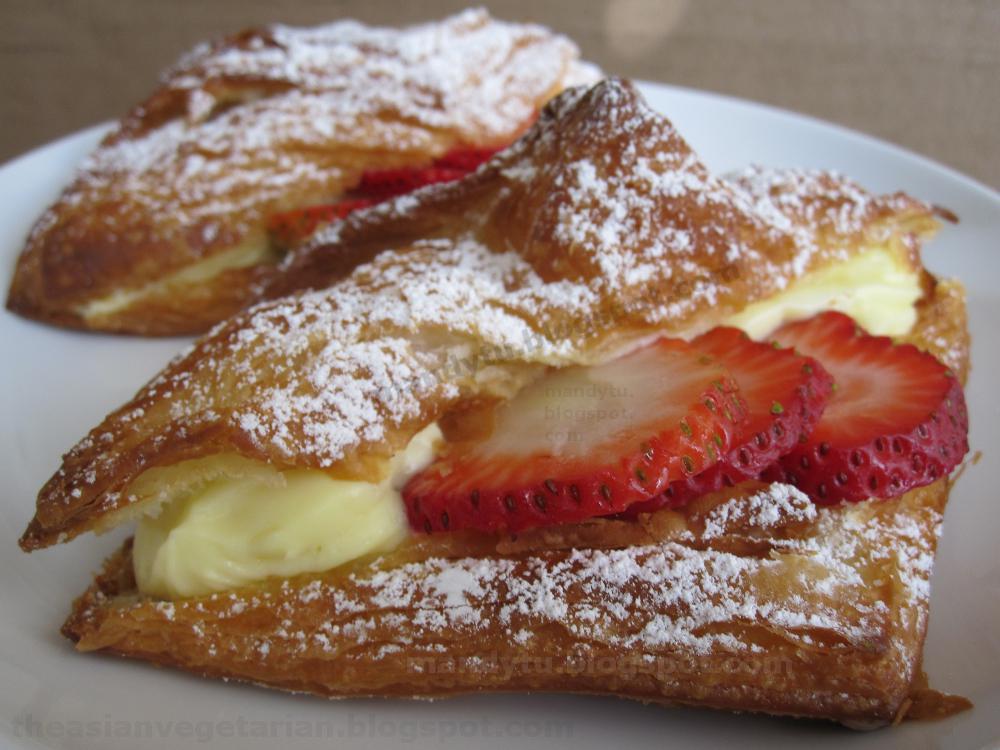 The Asian Vegetarian in Oz: Cream Pan - Tustin, CA : Pastries