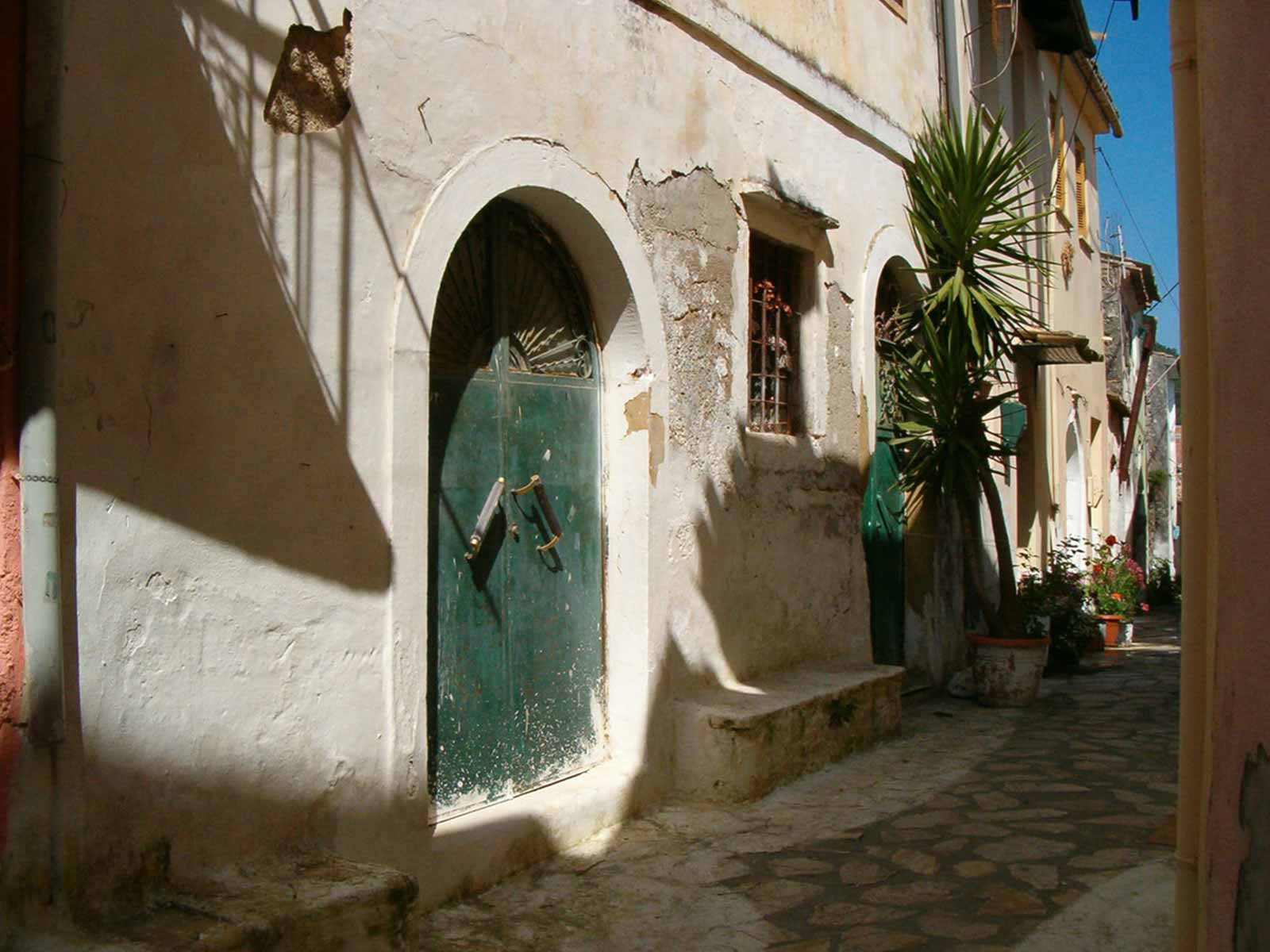 Σιναράδες: Ένα χωριό που έχει αγαπηθεί ιδιαίτερα από τους επισκέπτες ...