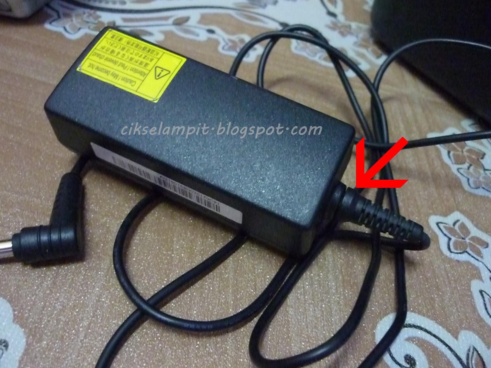 CoRaT - CoReT CiKSELAMPiT: Tikus Membaiki Labu