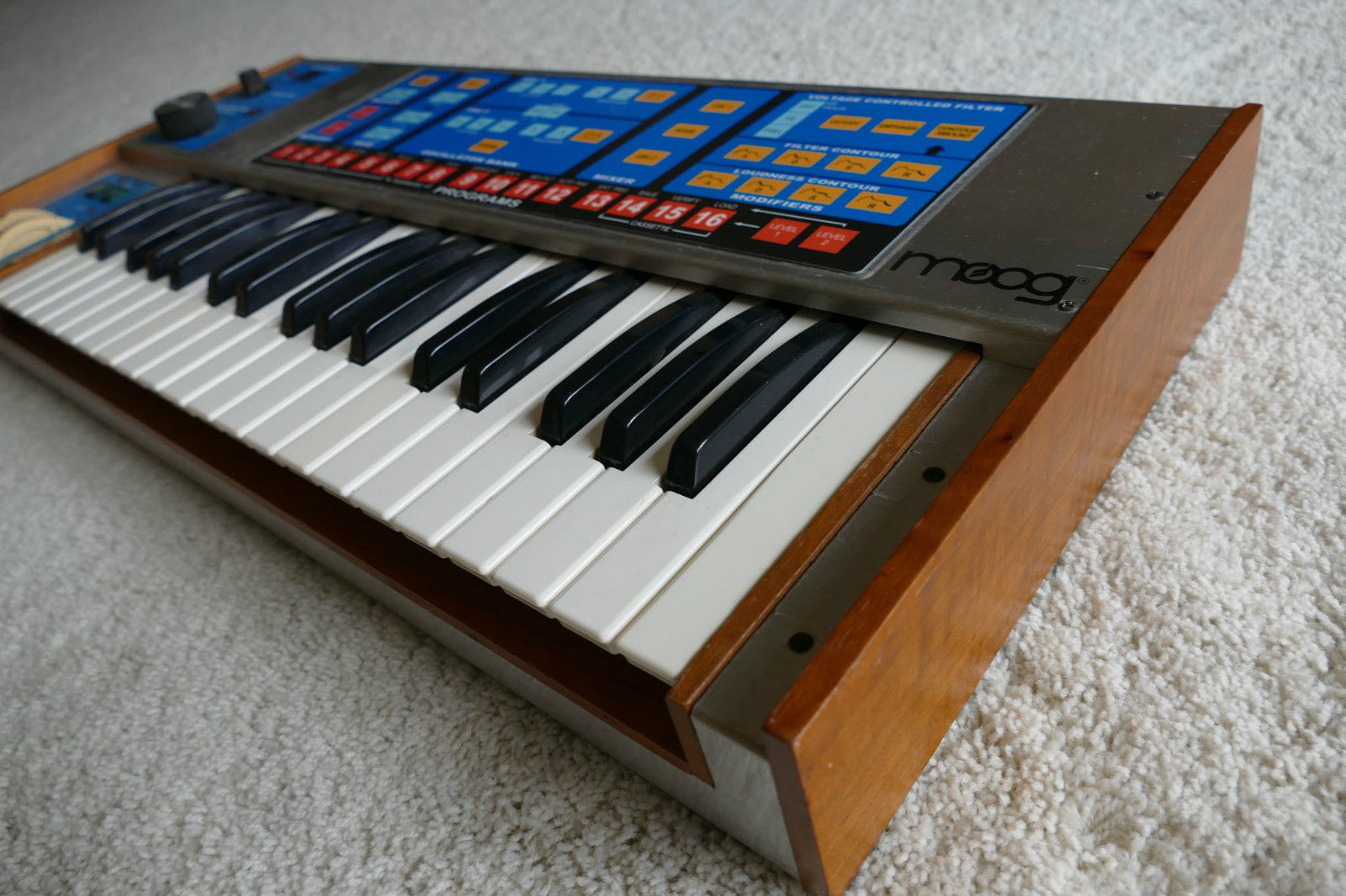 MATRIXSYNTH: Moog Source Synthesizer SN 3894