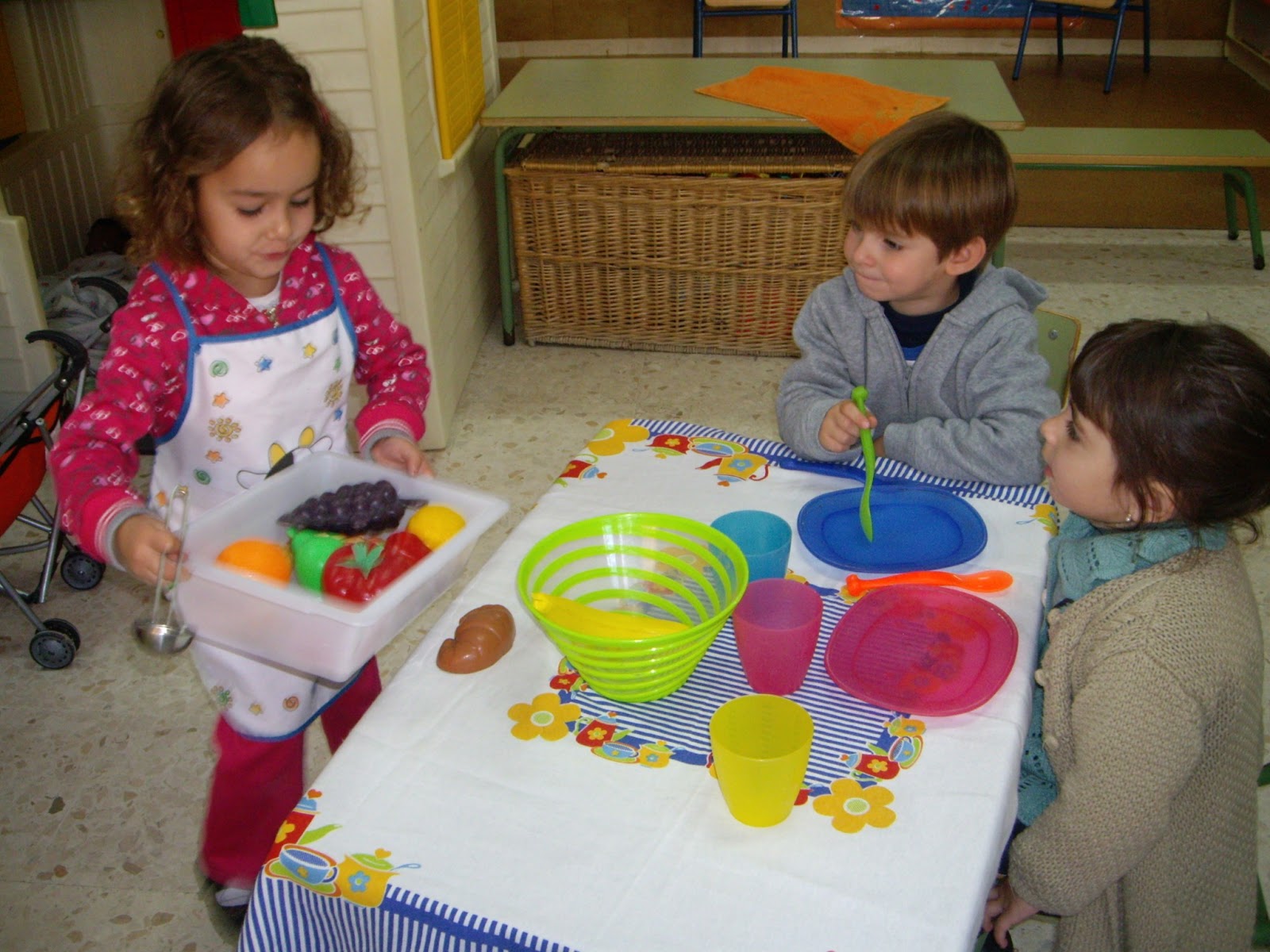 AVENTURA DIMINUTA: MONTANDO EL RINCÓN DE LA CASITA/COCINITA. RECURSOS Y ...