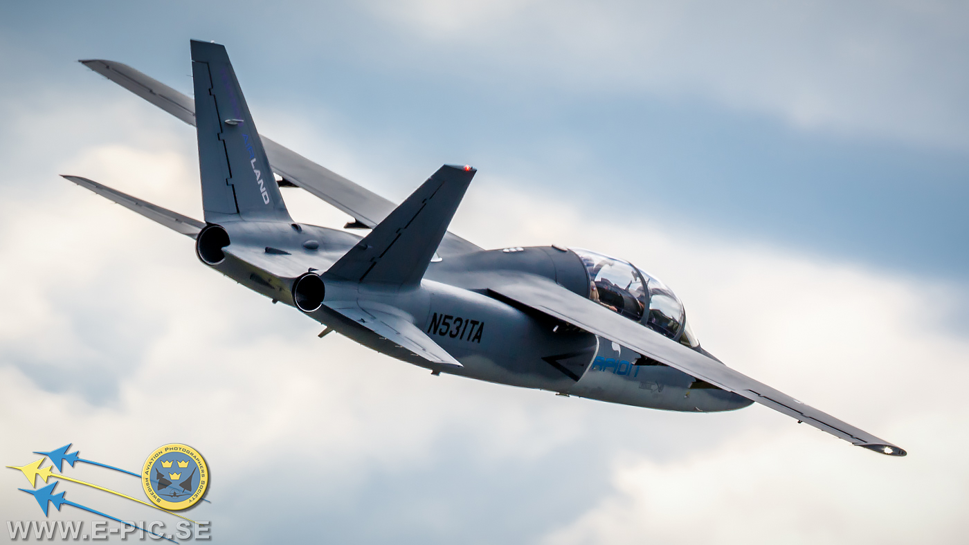 Military and Commercial Technology: US Air Force planning a light ...