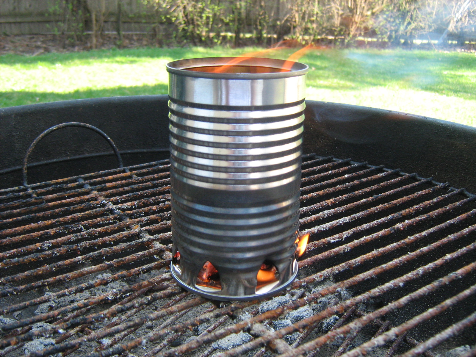 Pinoy Bushwhacker: Small Hobo Stove