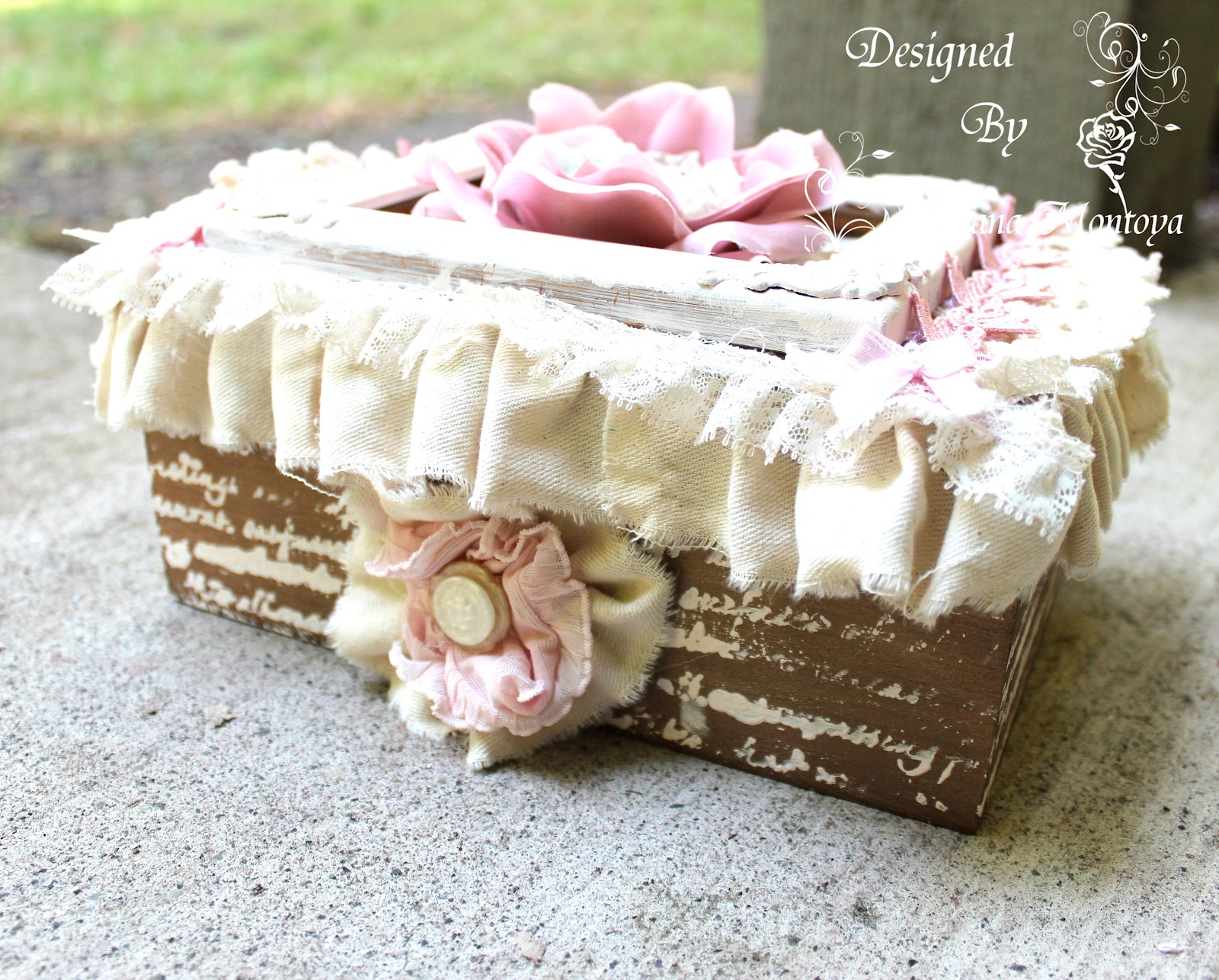 ShabbyChicJCouture : Vintage Shabby Chic Box