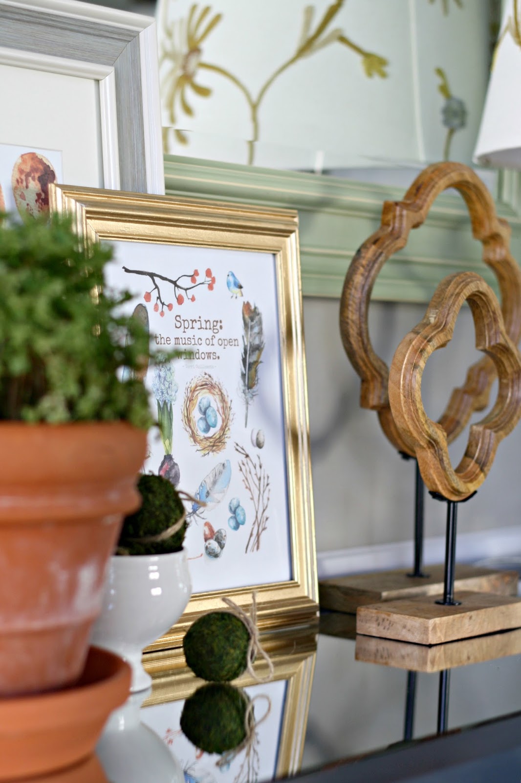 A Spring Display (I'm So Ready!) | Thrifty Decor Chick | Thrifty DIY ...