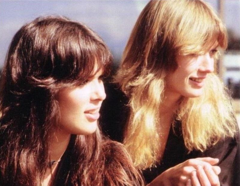 The Heart Band Sisters: 33 Lovely Pics of Ann and Nancy Wilson Together ...
