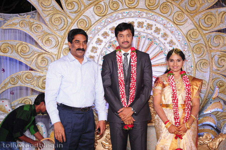 Aryan Rajesh Wedding Reception Photos Stills