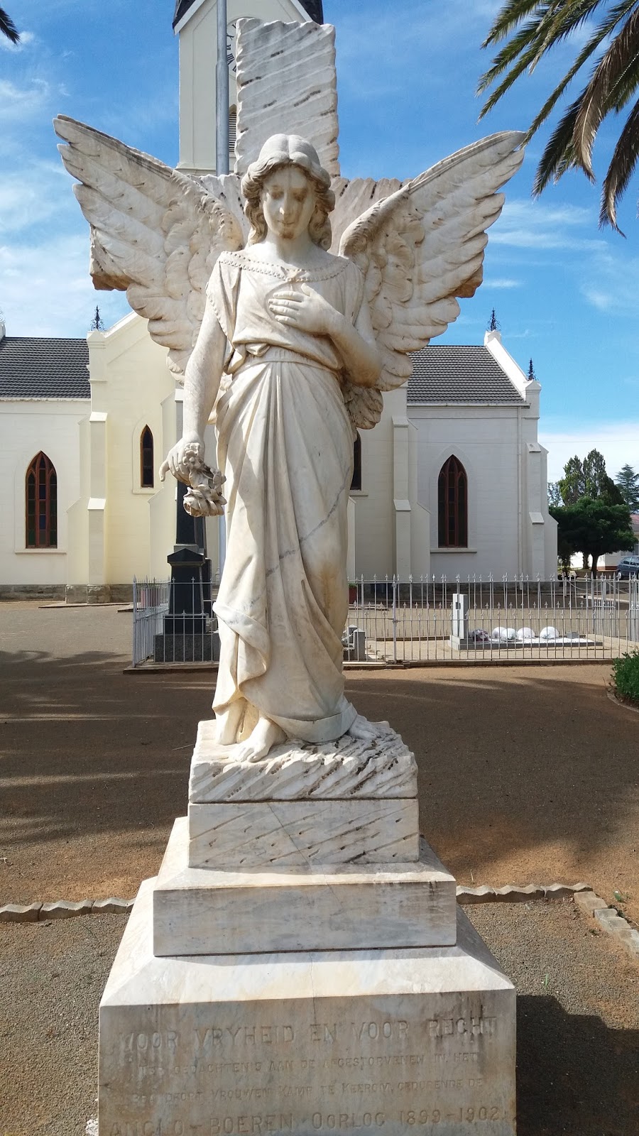 Fuzzy Panda on the Move: Road Trip Day 5. A Tale of Two Padstalle