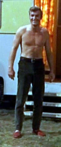 Captures Cinema: Ty Hardin - El circo del crimen [Berserk] (1967)