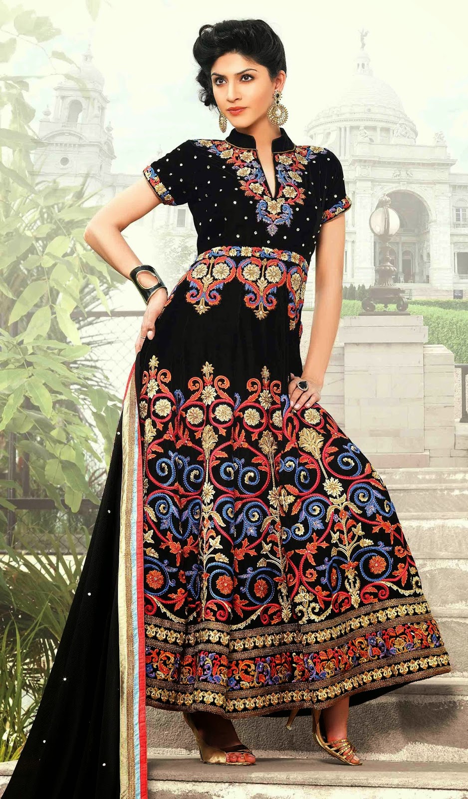 INDIAN DRESS - visit : www.gorjesboutique.com