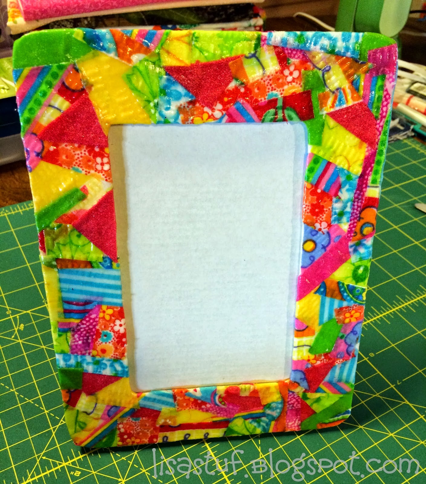 Stuff-n-Such By Lisa: Scrap Fabric Frame