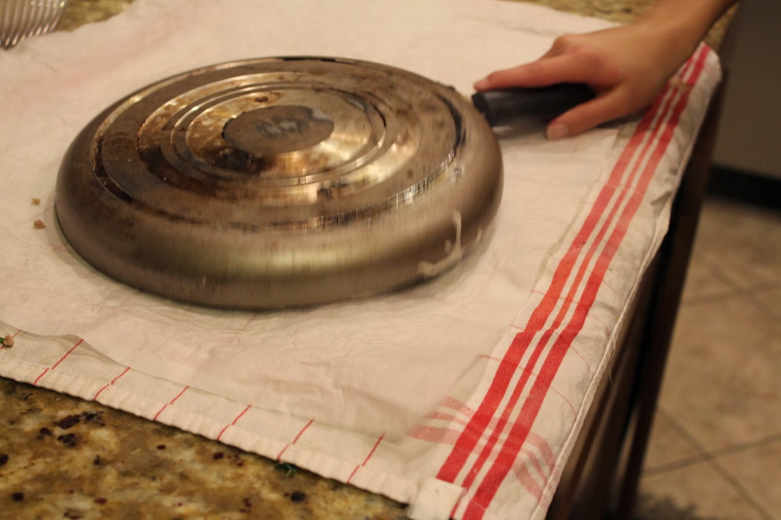 Hmong Fawm Kauv - Steam rice rolls - Kathy Nom Nom