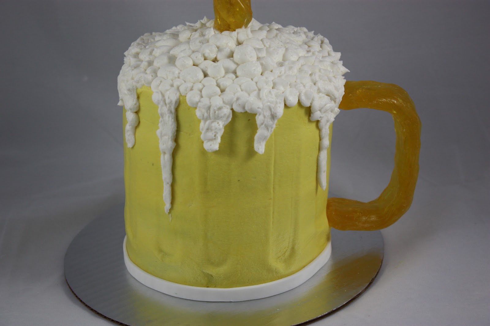 Sweet On You-Designer Cups & Cakes: Beer Mug Cake