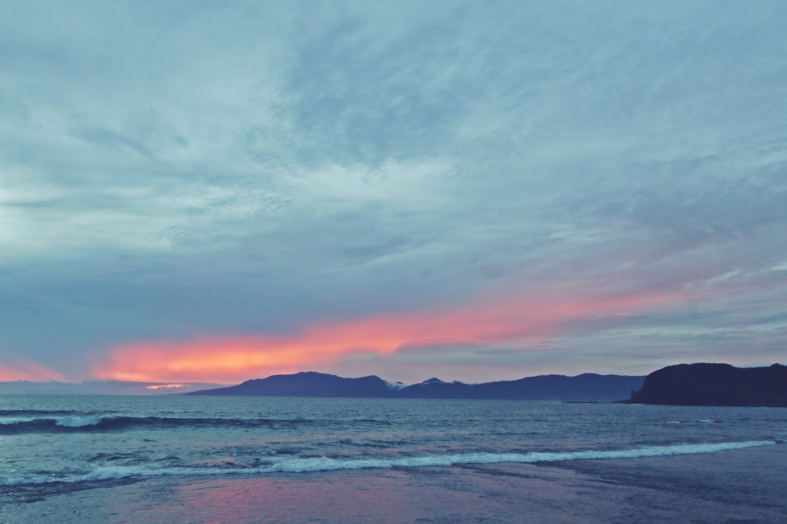 TravelWithShark: Sunset ~ Pagudpud