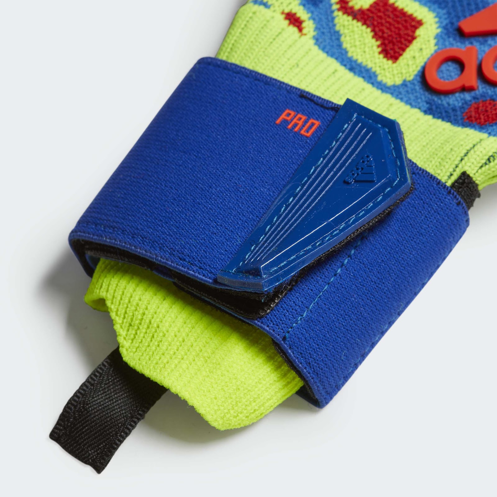 Insane 'Heat Map' Adidas Predator Pro Manuel Neuer 2019 Goalkeeper ...