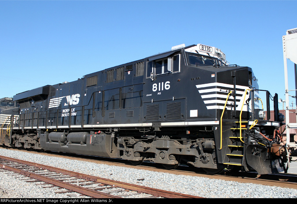 Barry's Model Railroad: GE Evolution Series ES44AC Locomotives