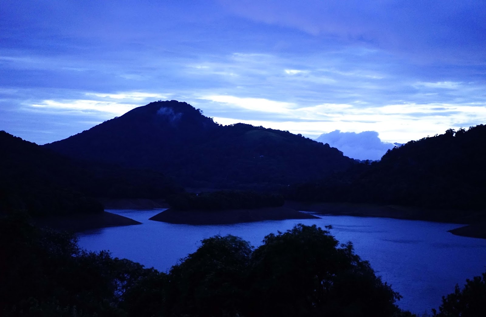 Tamilnadu Tourism: Siruvani Dam