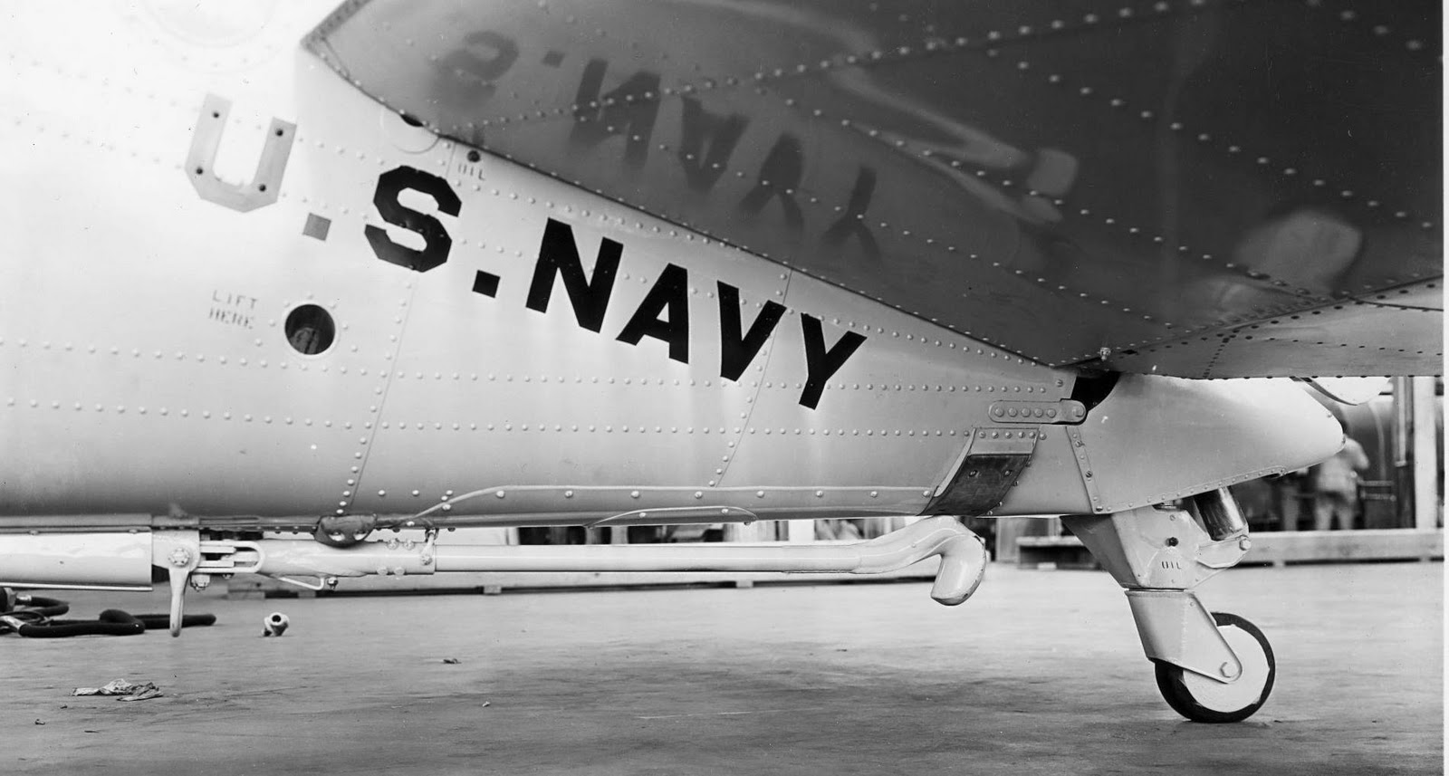 U.S. Navy Aircraft History: A Brief History of Tailhook Design