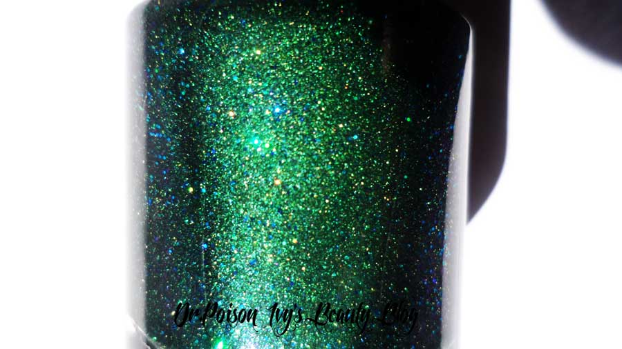 Dr.Poison Ivy's Beauty Blog: WingDust Collections Multichrome Polishes ...