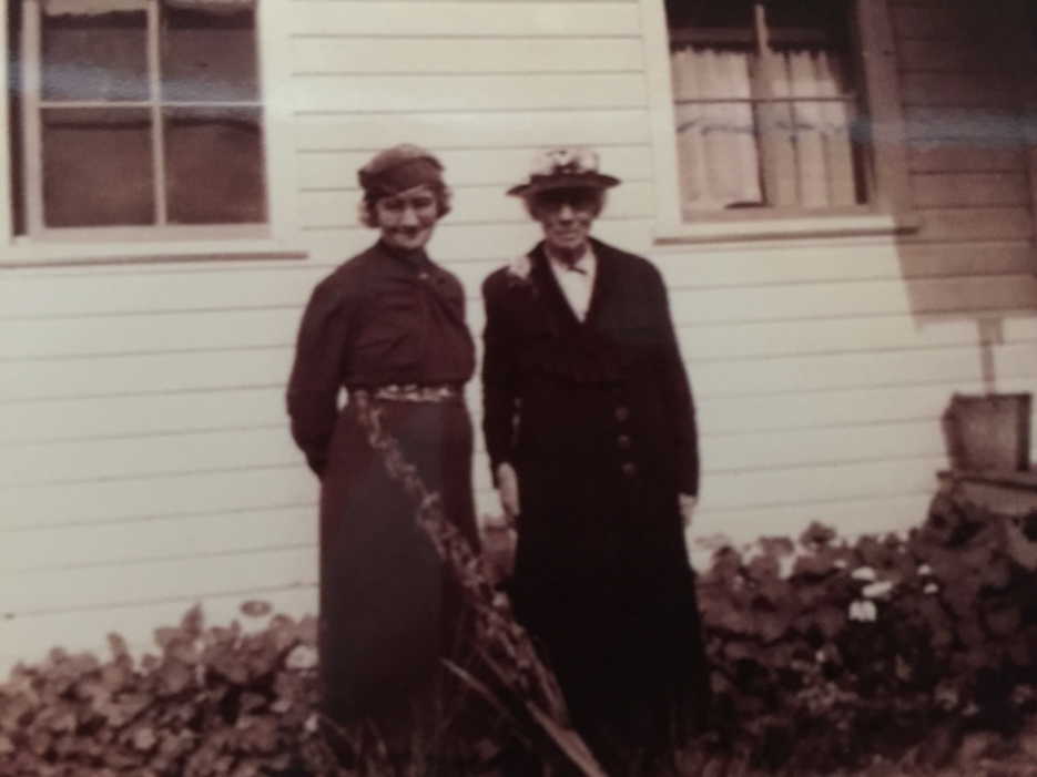 All In The Family History: Isabella Auld Hunter - Part II