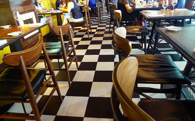 MrsMommyHolic: Bread Street Kitchen by Gordon Ramsay in MBS Singapore