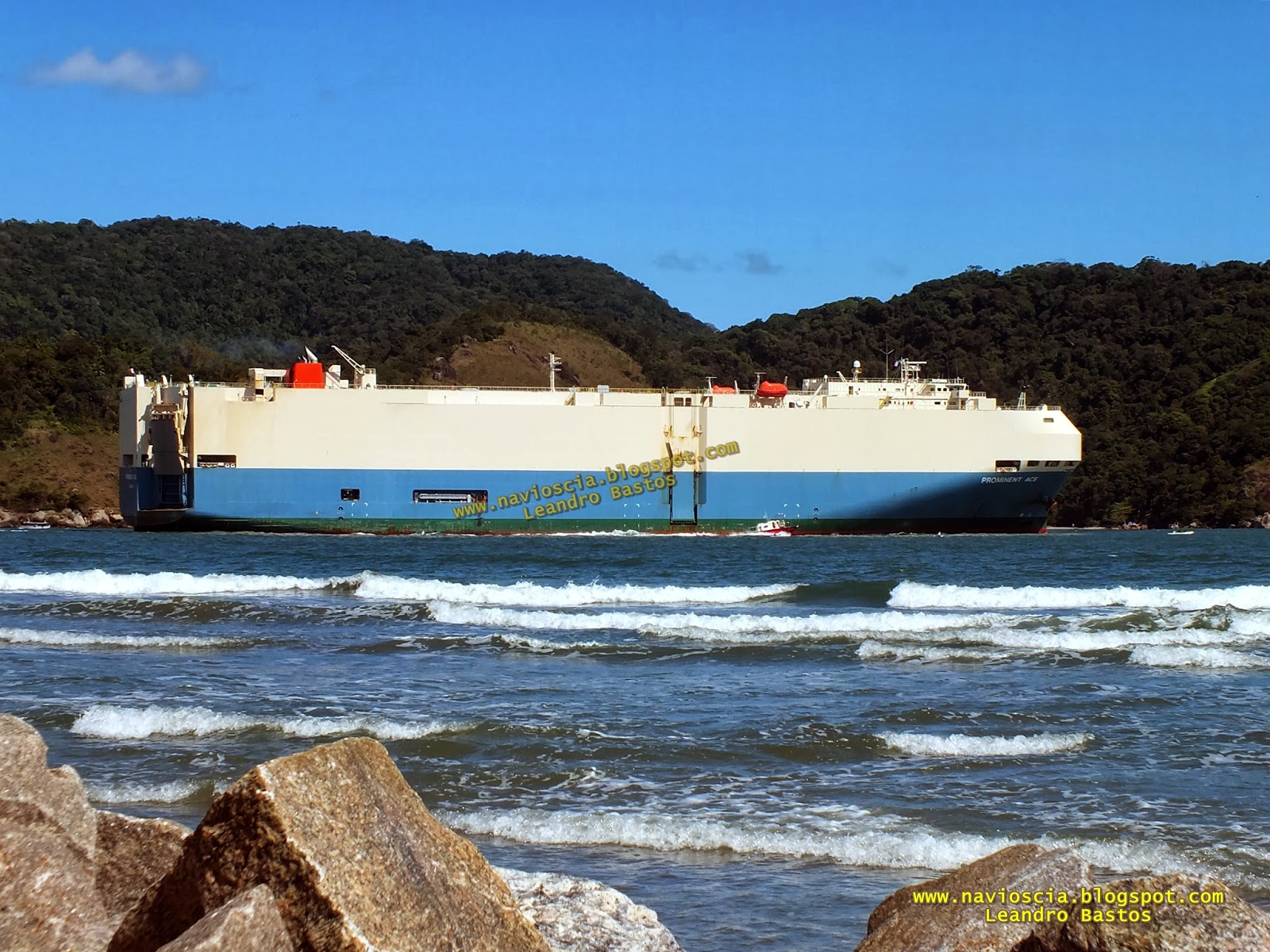 Navios de Santos & CIA: Navio PROMINENT ACE