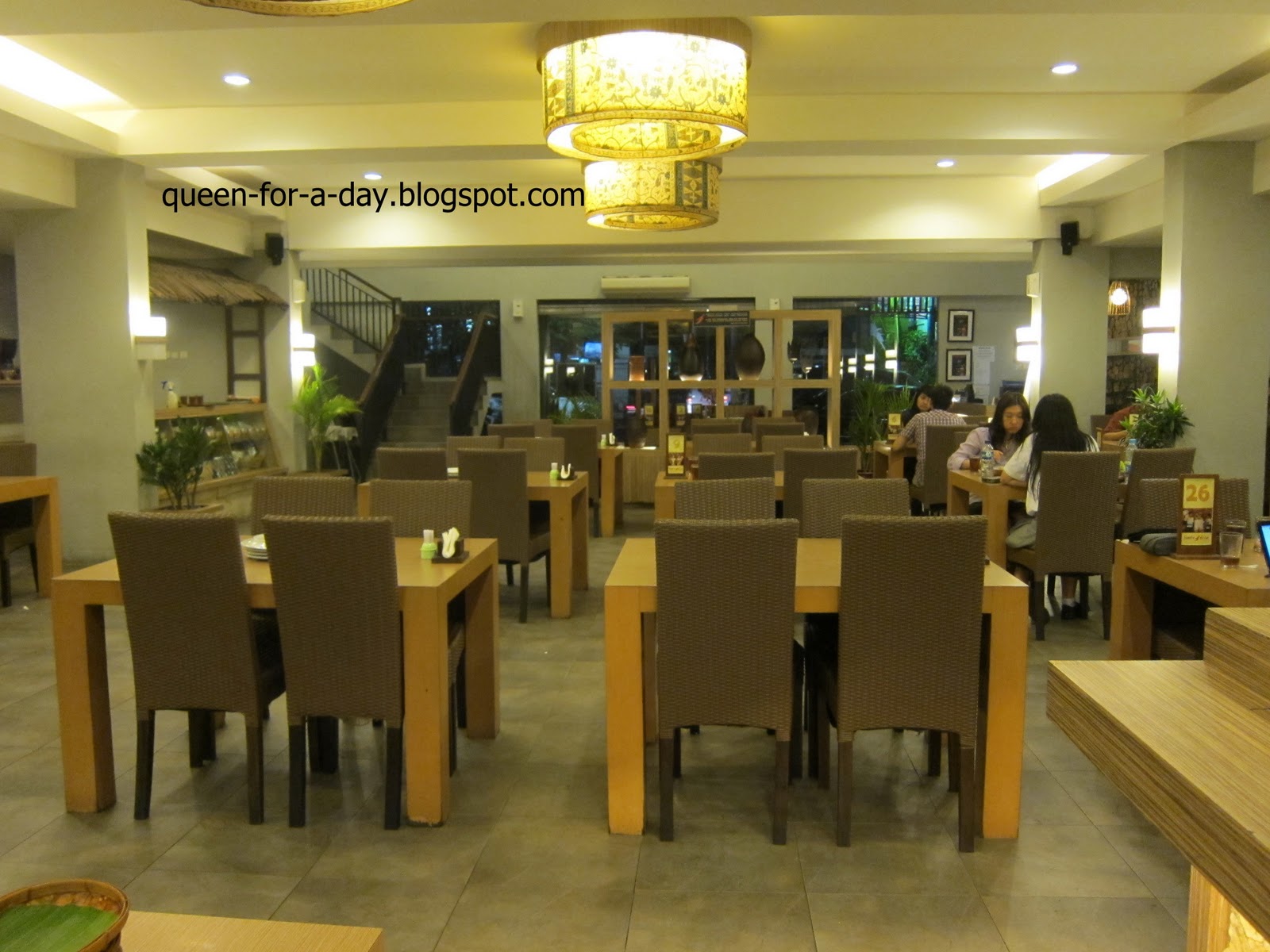 SUPERWANI: Sunda Food Dining:Jakarta