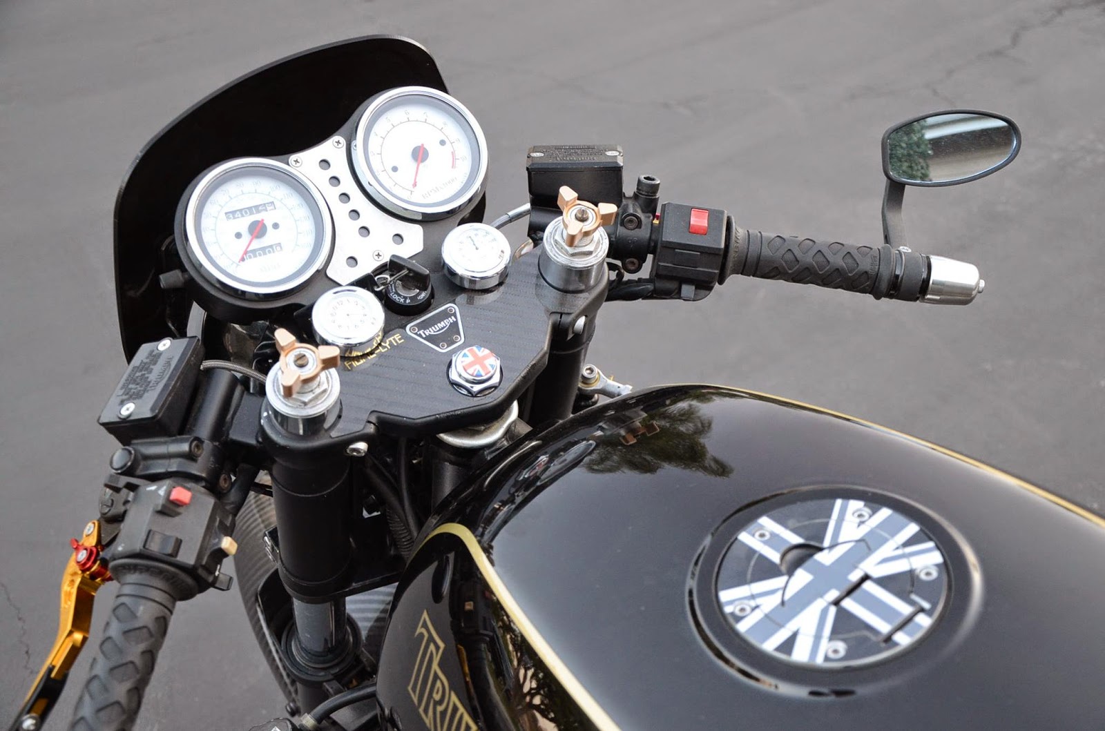 John Player Special Speed Quattro - RocketGarage - Cafe Racer Magazine