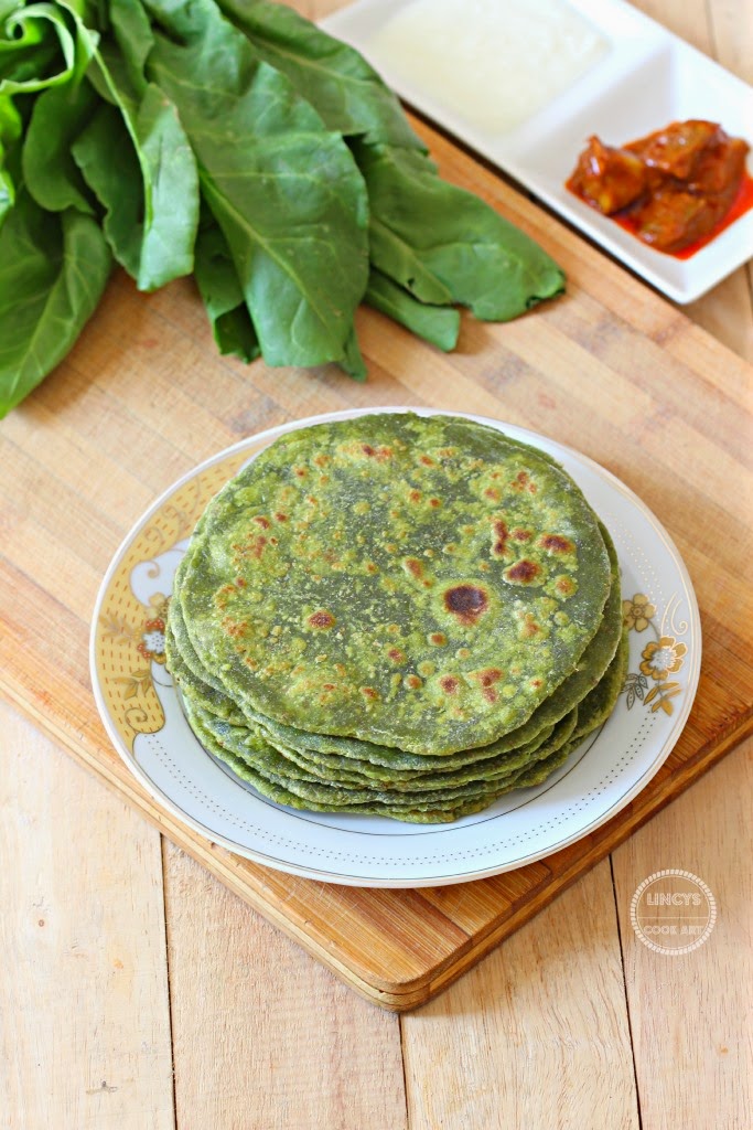 Palak Paratha/ Spinach Paratha ~ Lincy's Cook Art