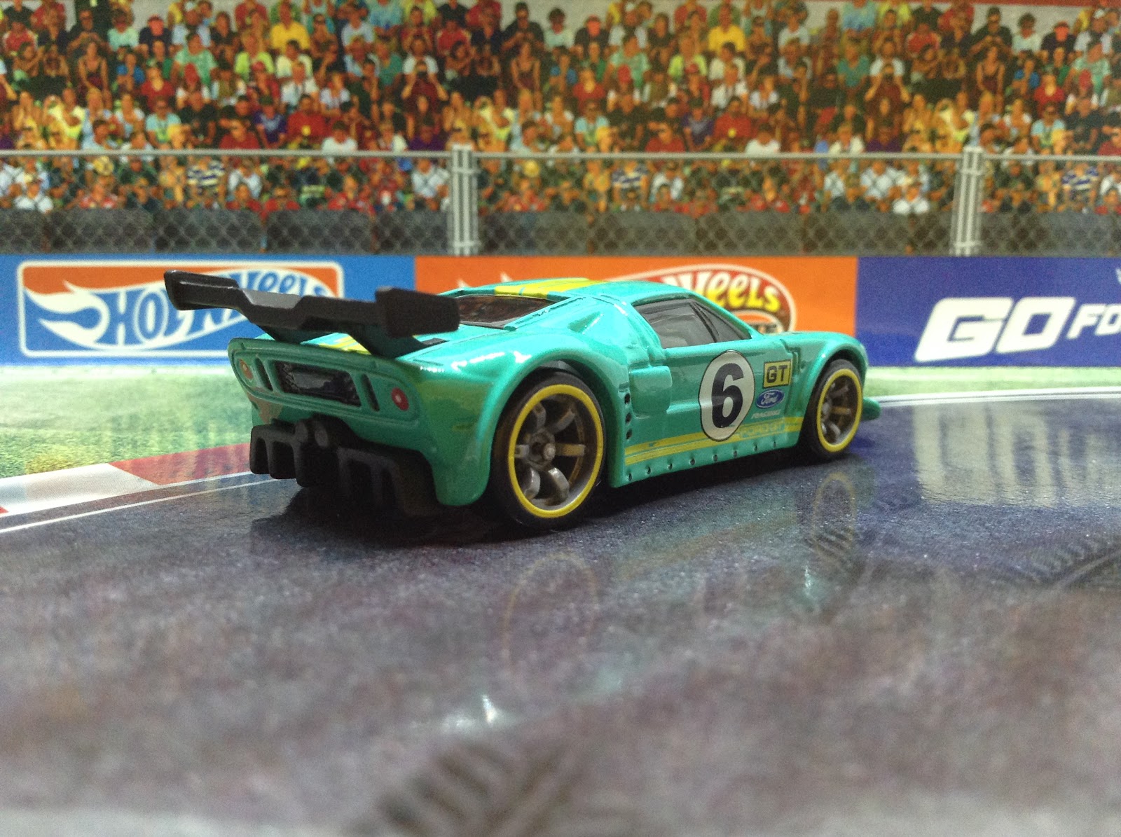 JULIAN'S HOT WHEELS BLOG: Ford GT LM (2010 Speed Machines | Teal Blue ...