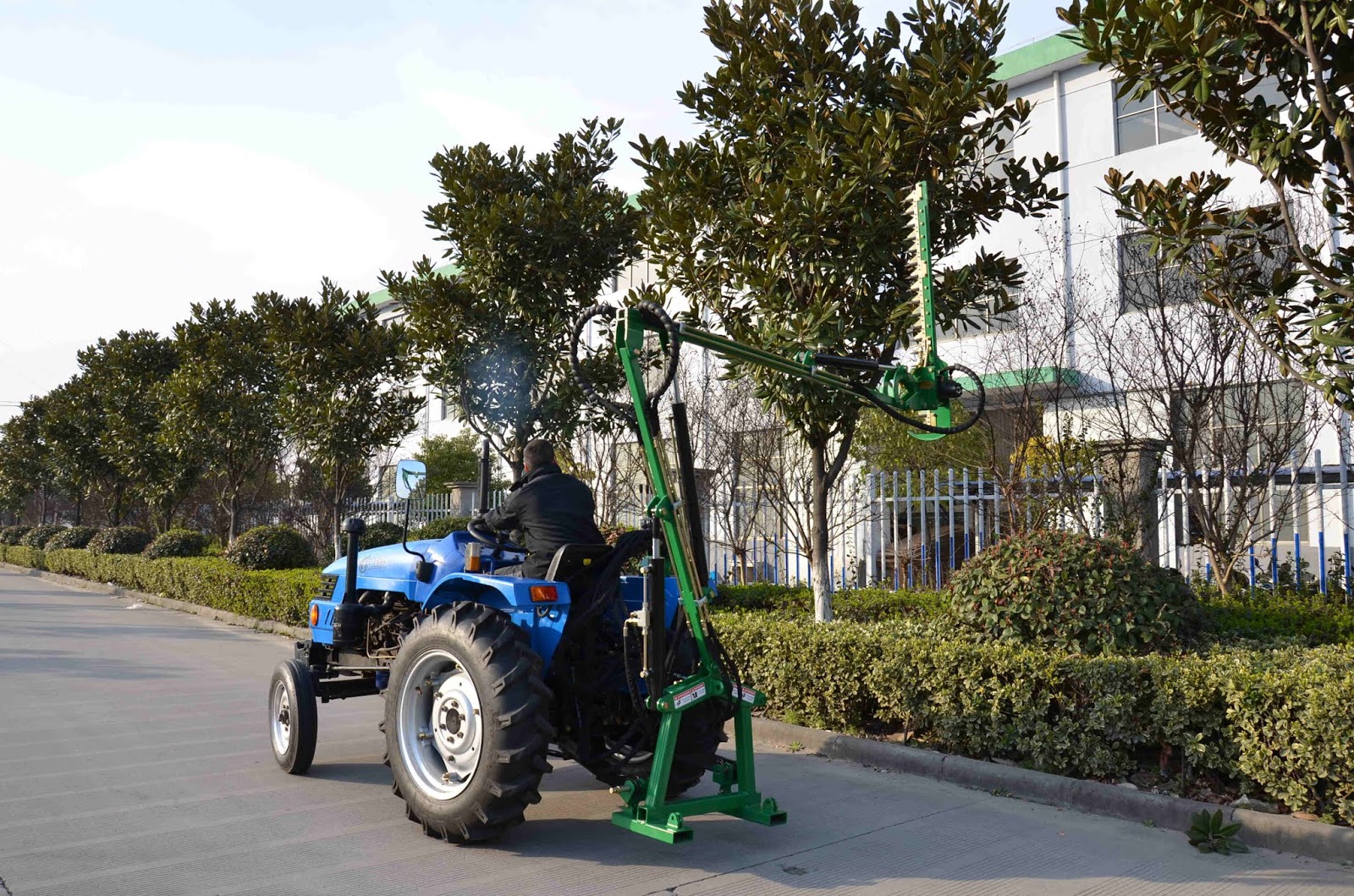 FarmerHelper: farmer helper BRUSH CUTTER hedger trimmer BRM120