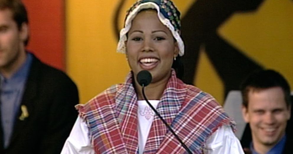 The new life around us: Talanalys (Alice Bah talar på nationaldagen)