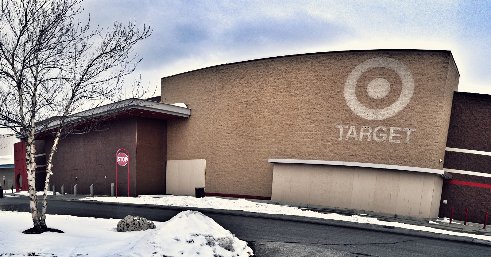 Dead and Dying retail: Northland Center in Southfield, Michigan