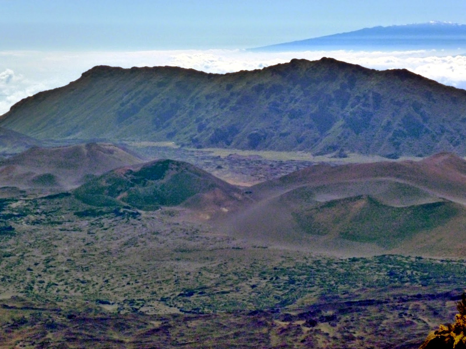 American Travel Journal: Leleiwi Overlook Trail - Haleakalā National Park