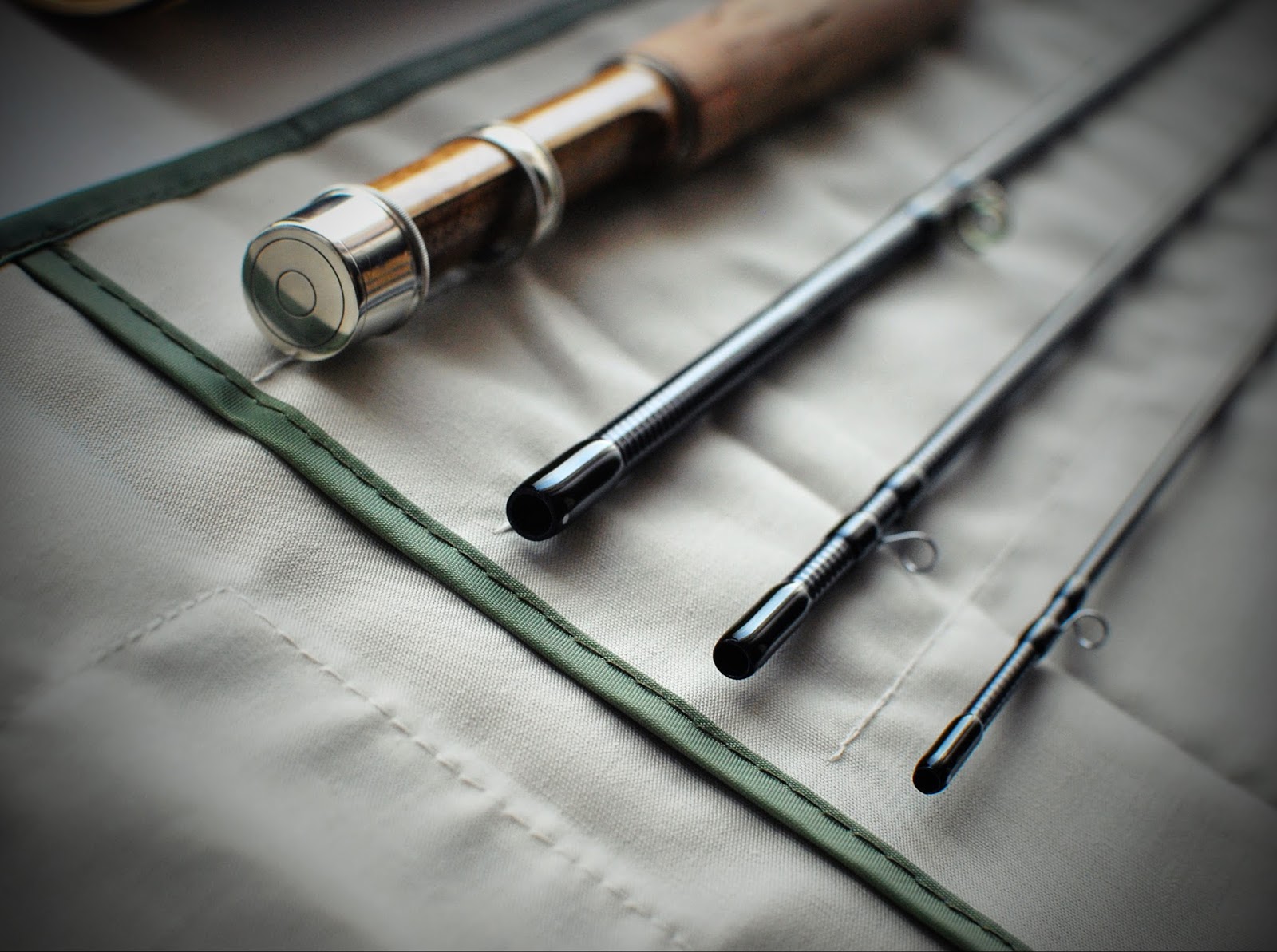 Handcrafted graphite and fiberglass fly rods: Orvis Superfine Touch