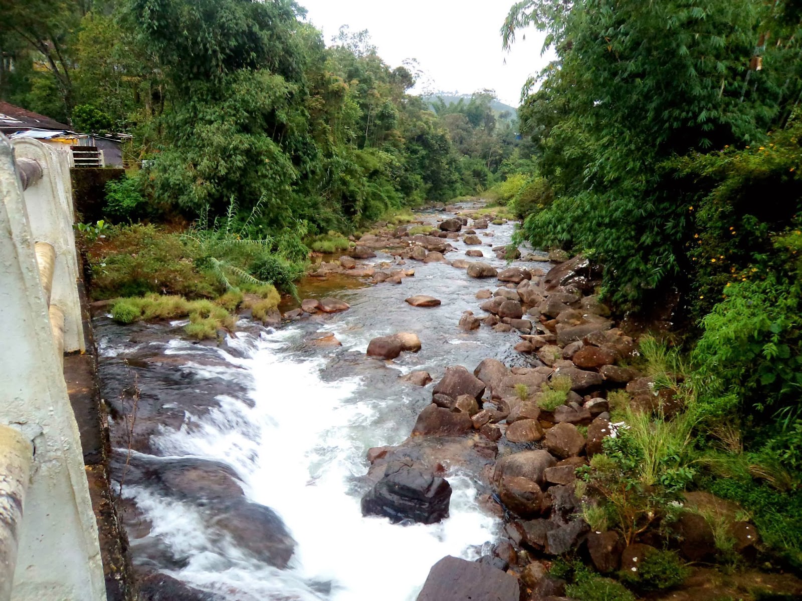 AbiTravels: Sivanoli paatha malai