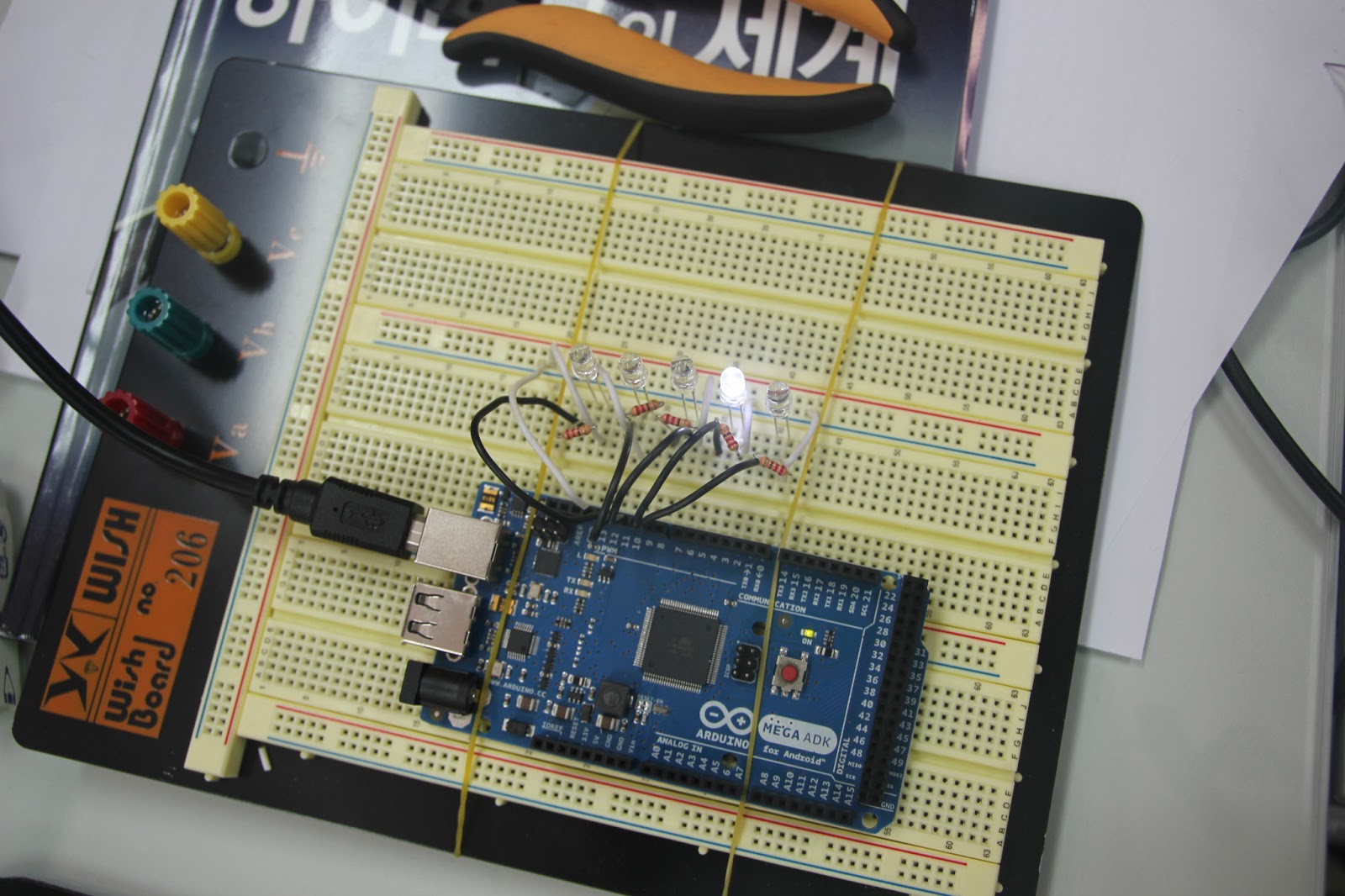 MareArts Computer Vision Study.: My first Arduino art (5led on/off ...