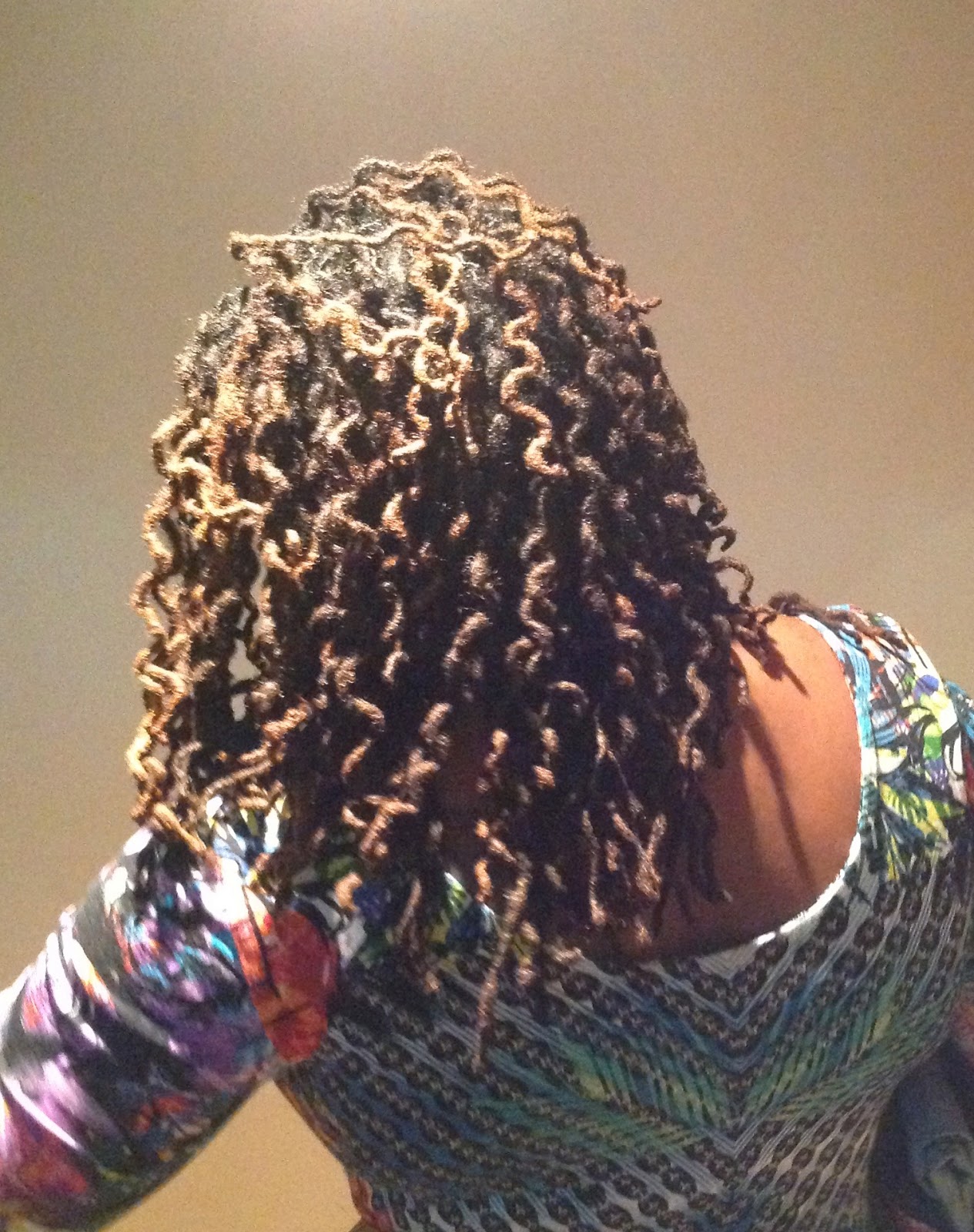 How I Keep My Loc Curls in Check - The 3 step process.