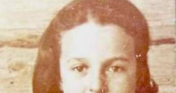 ESTHER HAUTZIG : La steppe infinie et Une photo de grand-mère