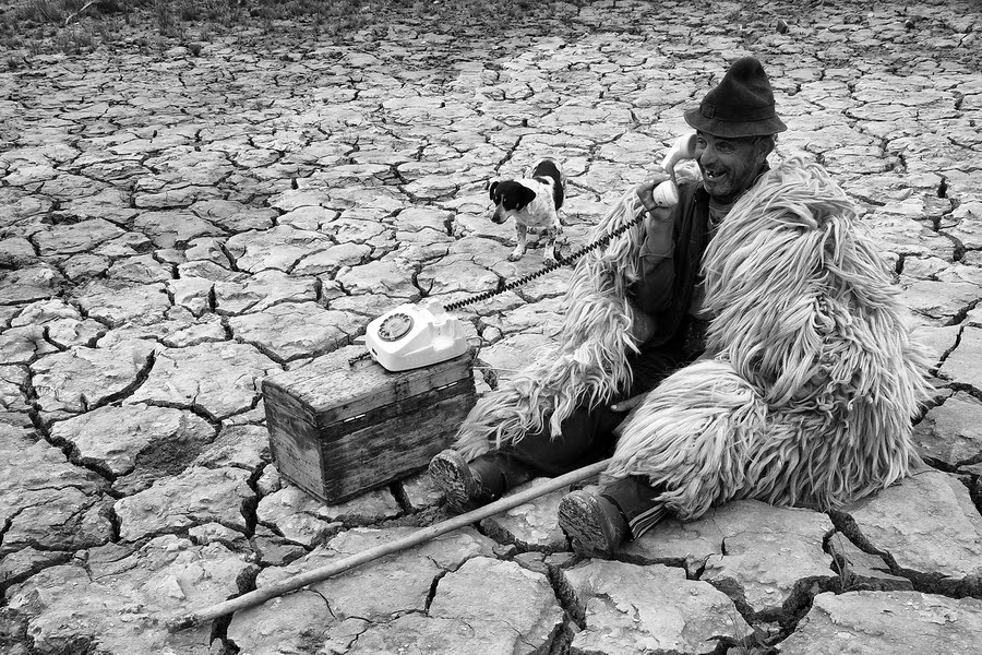 OLTRE IL MURO: ARTE e FOTOGRAFIA: REMUS TIPLEA | PHOTOGRAPHER