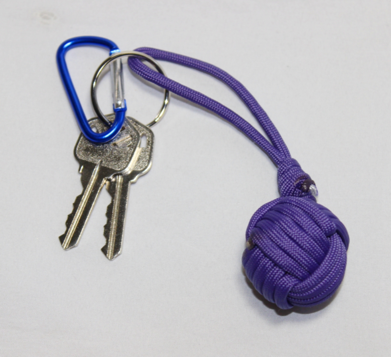 Wyvern Designs: Fashionable Monkey Fist Knot Key Chains