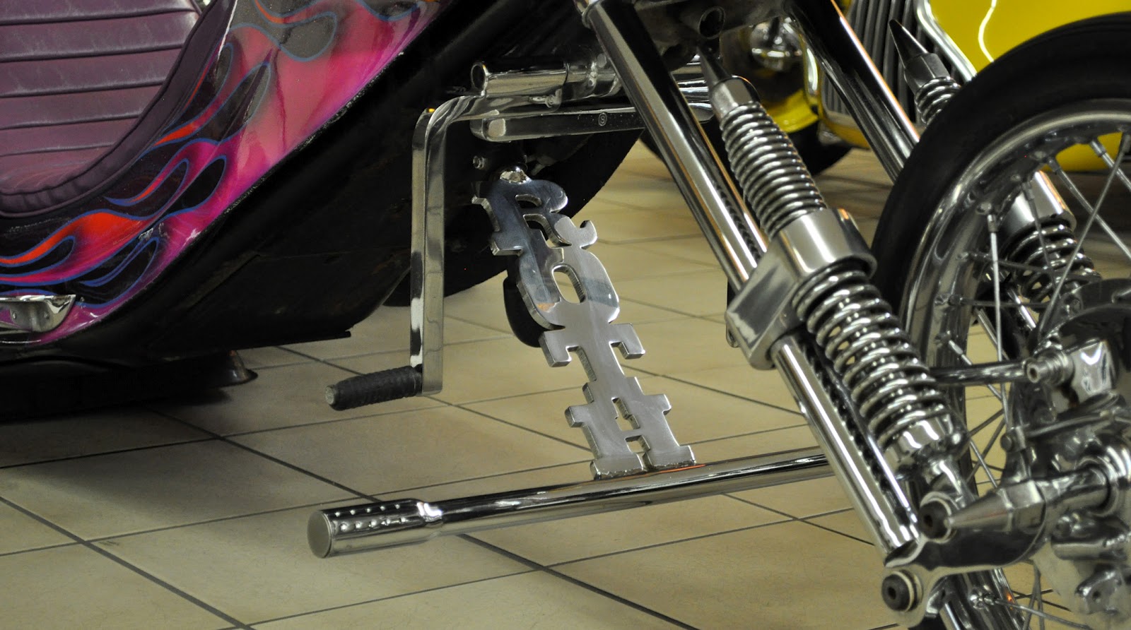 Just A Car Guy: Ed "Big Daddy" Roth tribute trike and tribute car are ...