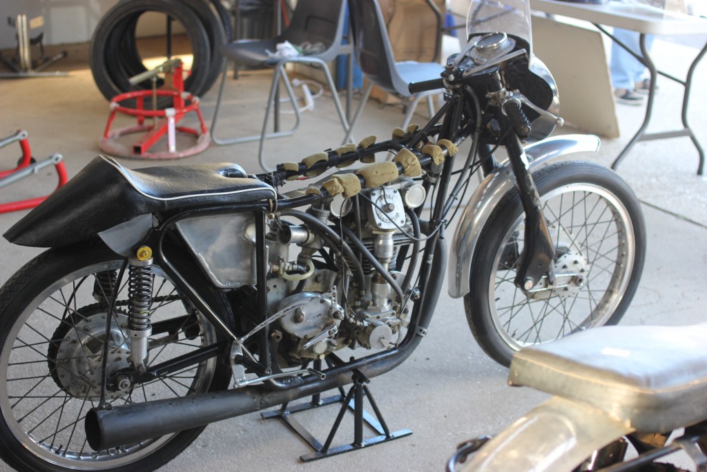 The Velobanjogent: Motorcycling Australia in concert with Motorcycling ...