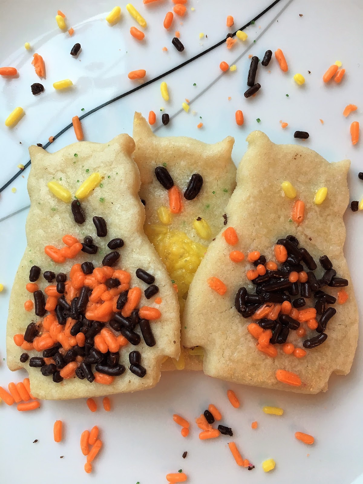 The Harris Sisters: Butter Cookies with Sprinkles